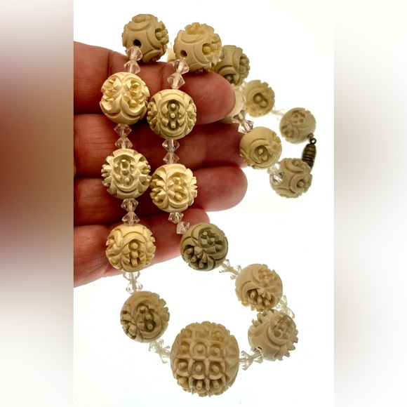Vintage | Jewelry | Vintage Carved Celluloid Floral Flower Design ...